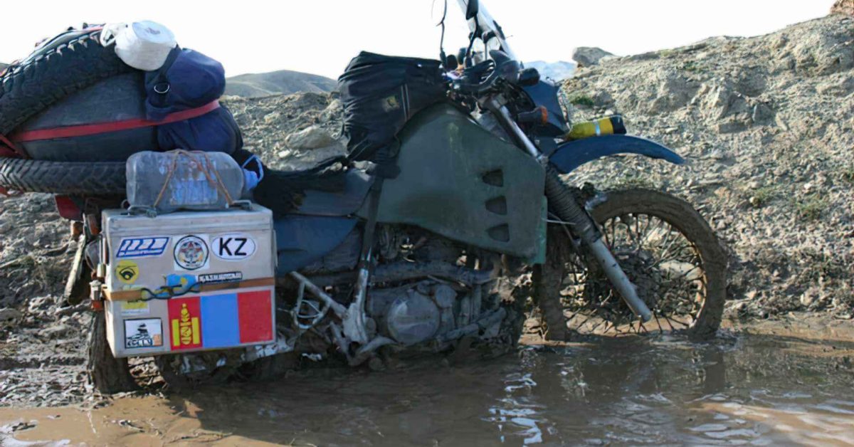 Contact - Graham Field